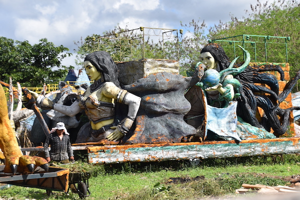 Merida Is WILD! - Mark And Chuck's Adventures